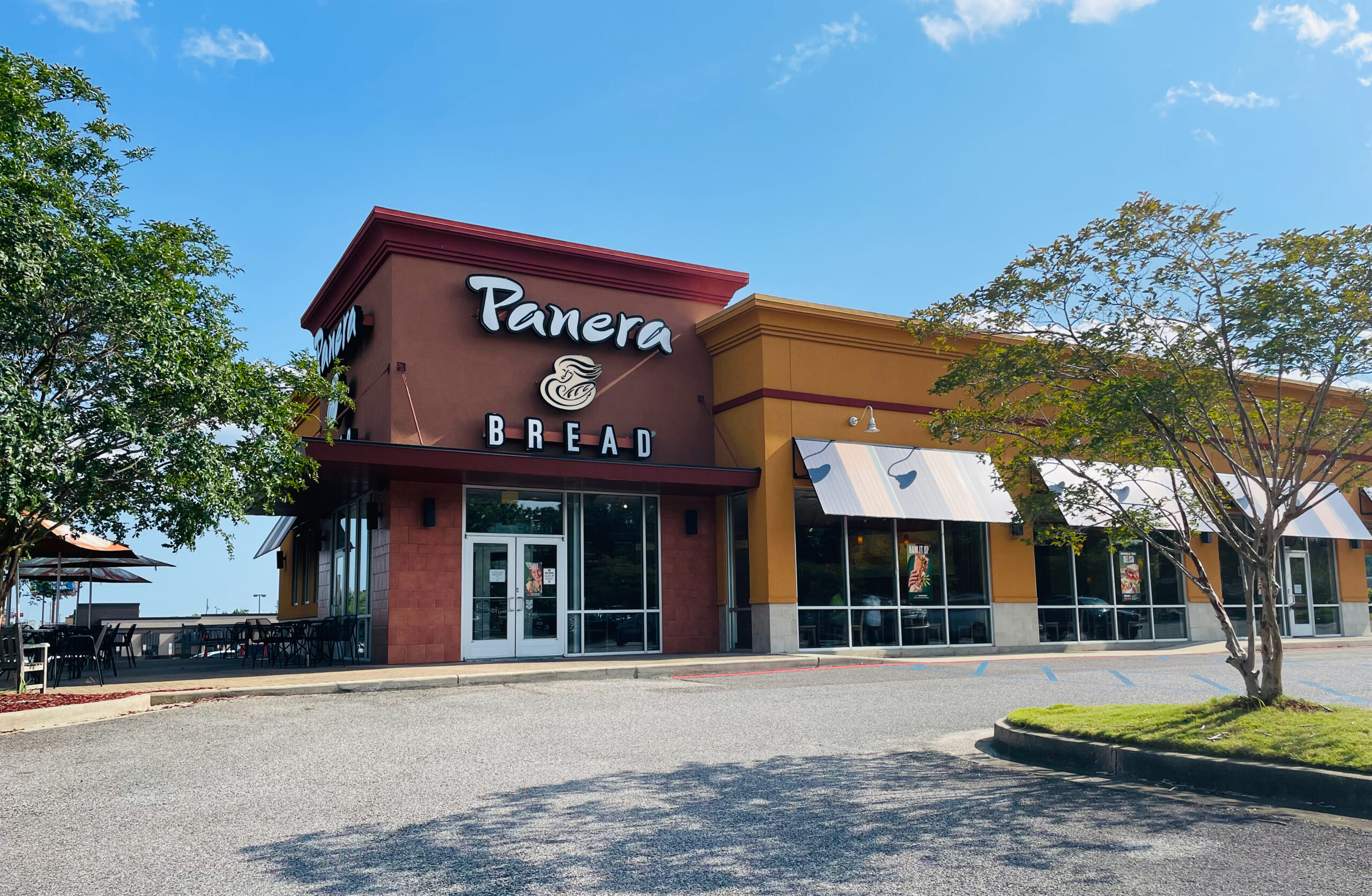 Hamra Enterprises Acquires 24 New Panera Bread Locations - HAMRA